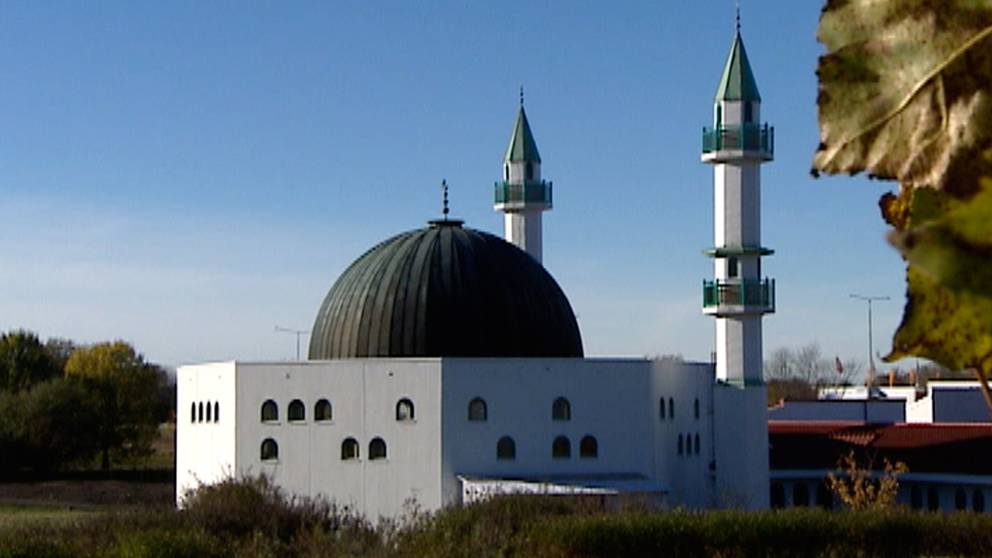 Fredagsbön från moskén i Malmö - Fredagsbön från moskén i Malmö | Öppet ...