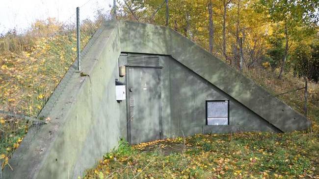 Militärbunker till salu | SVT Nyheter