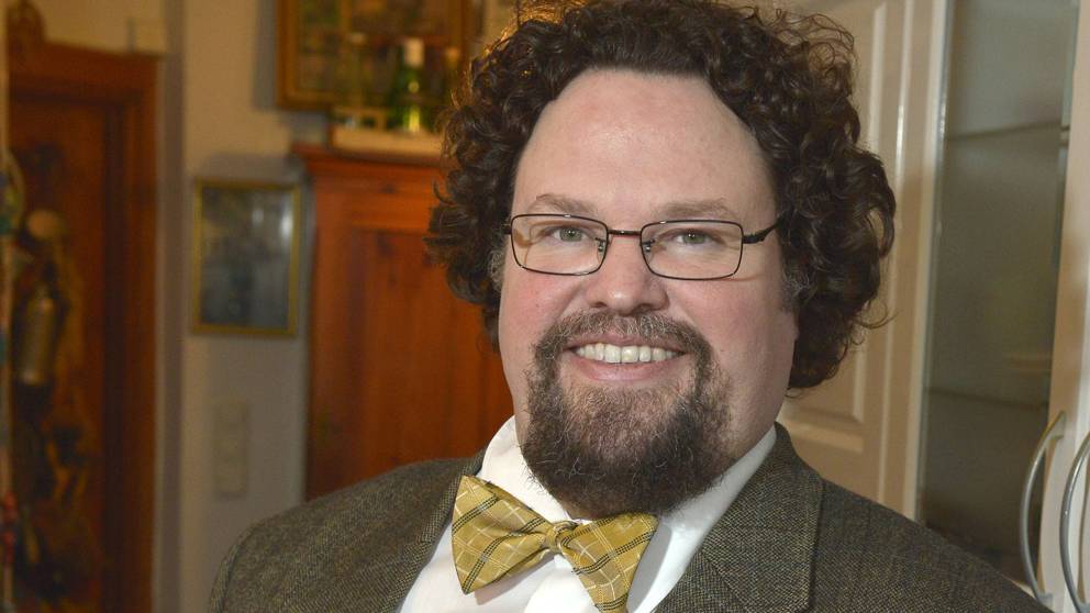 Edward Blom bjuder på önskemiddag | SVT.se