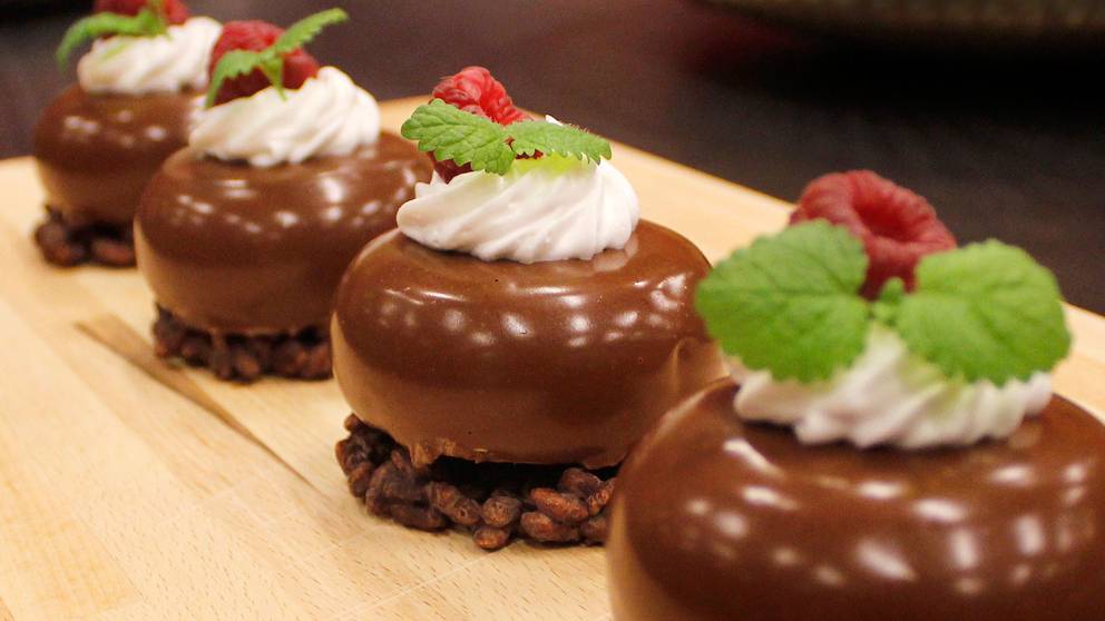 Veganbakelse med chokladmousse | SVT recept