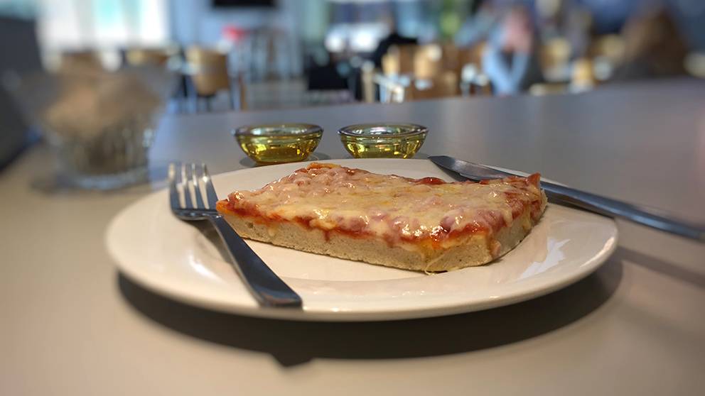 Serverade Billys pizza – för 99 kronor | SVT Nyheter