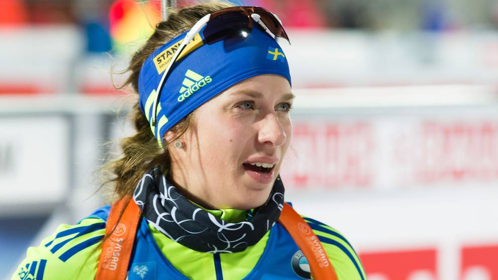 Anna Magnusson sniffade på pallen i masstarten | SVT Sport