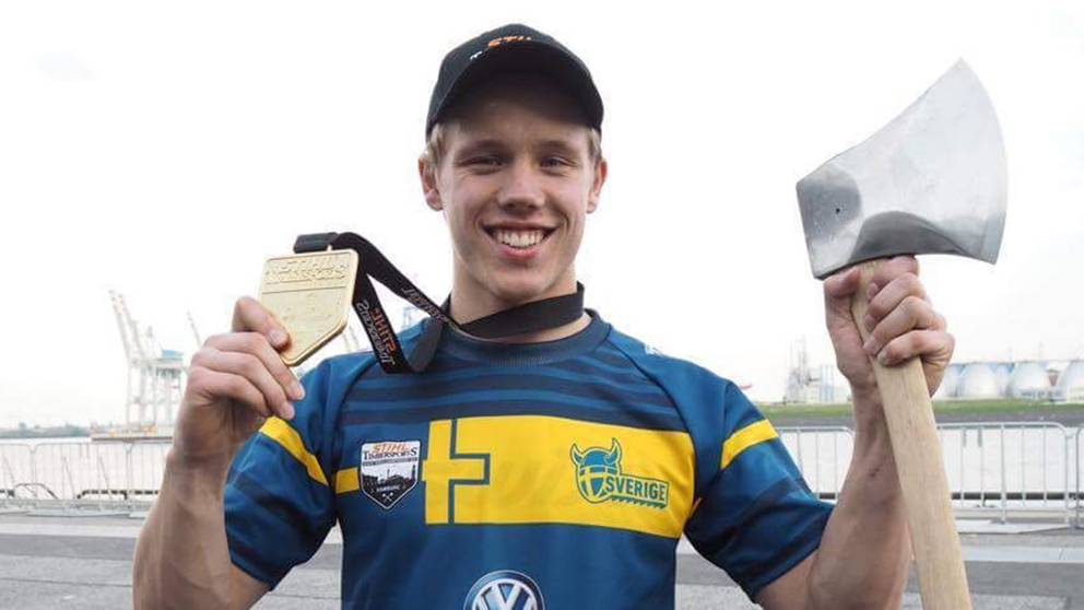Tog hem JVM-guld i timbersport | SVT Nyheter