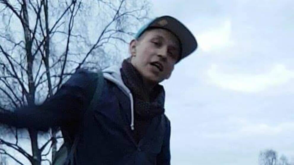 Stor sökinsats i Hallsberg efter 22-åriga Patrik | SVT Nyheter Stor sökinsats i Hallsberg efter 22-åriga Patrik | SVT Nyheter