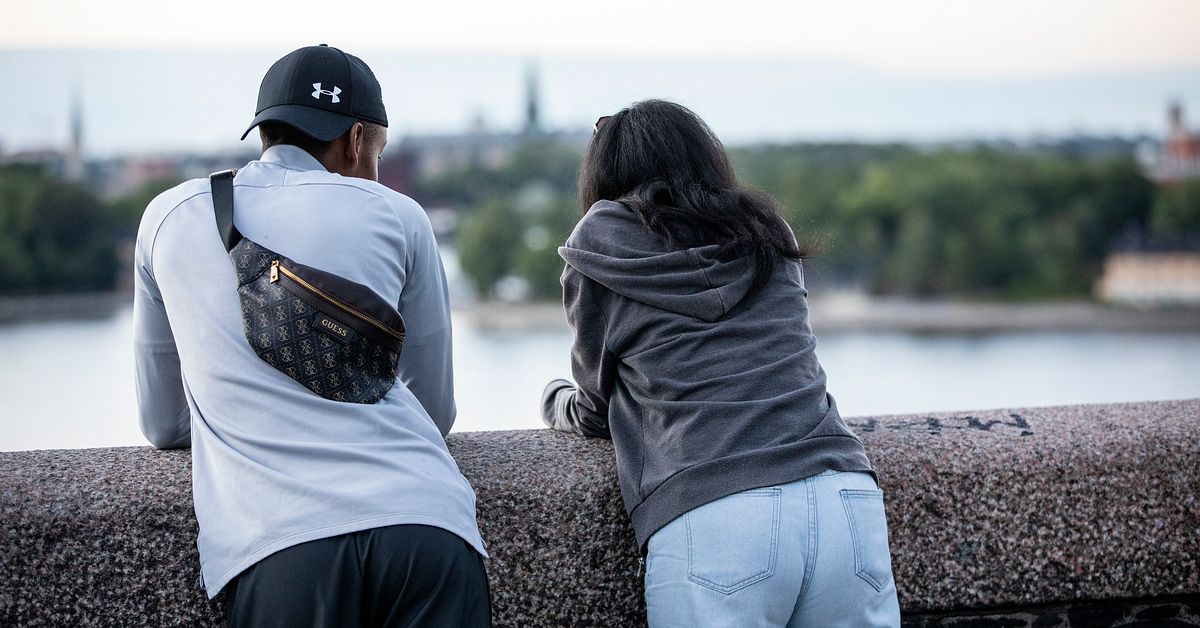 Ungdomsbarometern: Pengar och stabilitet viktigare än idealism | SVT Nyheter