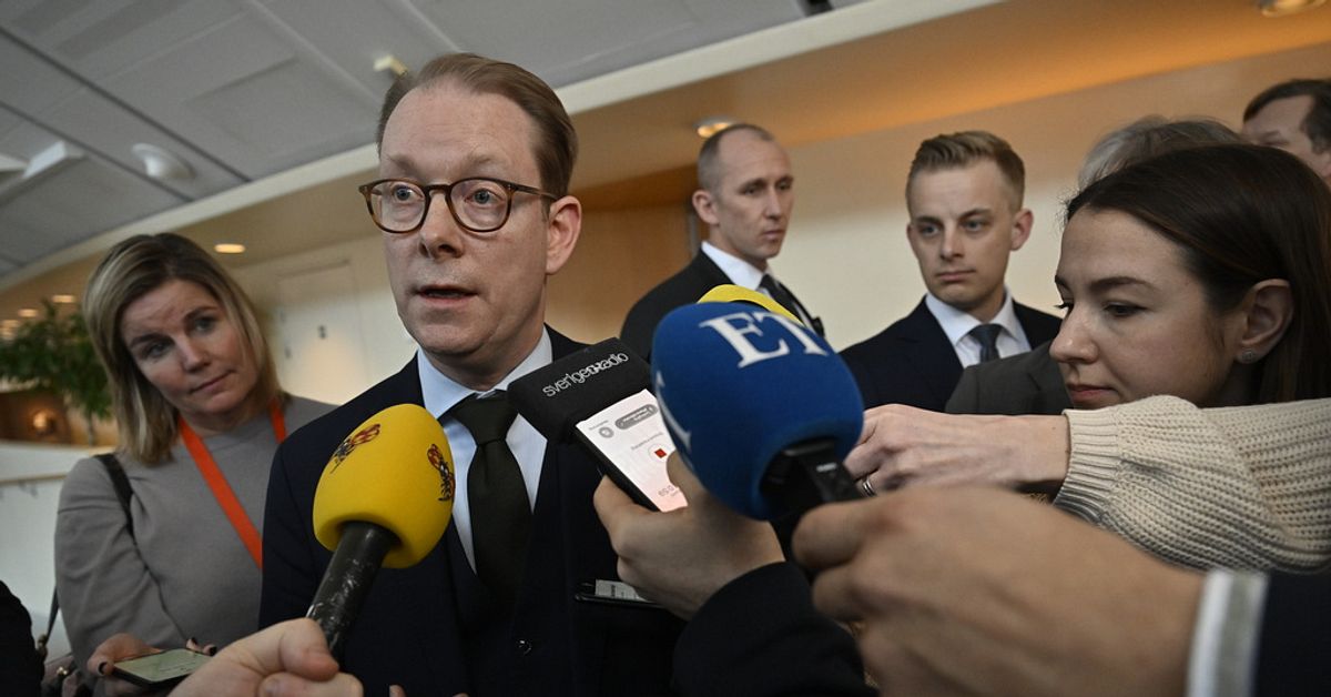 Billström: ”Förväntar mig att det ungerska parlamentet kallas in så ...