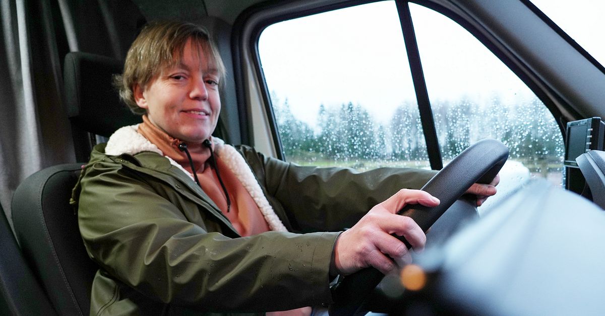 Anna, 45, byter klassrum mot förarhytt – efter tjugo år | SVT Nyheter