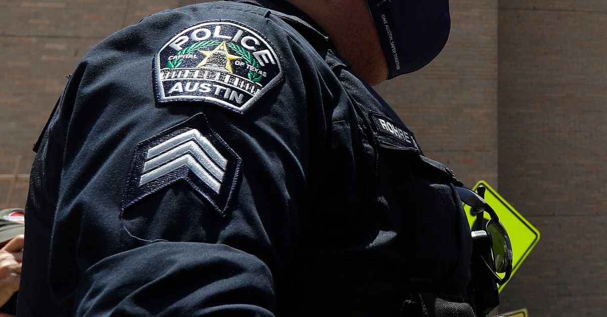 Skjutning i Texas i USA – två döda | SVT Nyheter