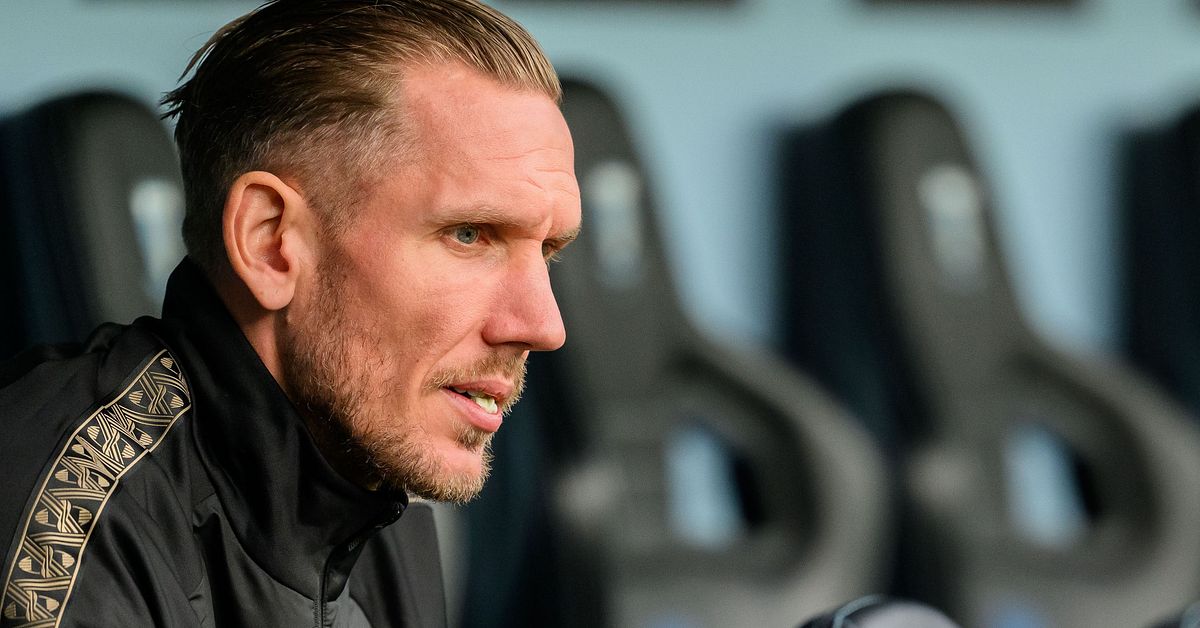 Fotboll: Robin Olsen ratad – trots fyra målvakter i truppen | SVT Sport