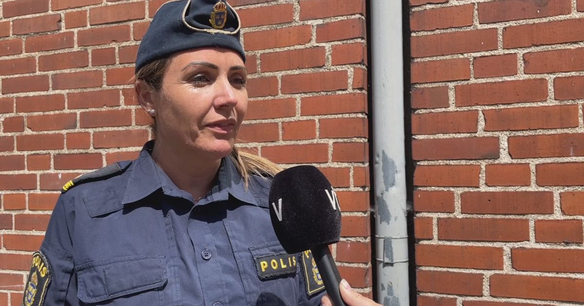 Tre till sjukhus – bil körde upp på trottoar i Trelleborg | SVT Nyheter