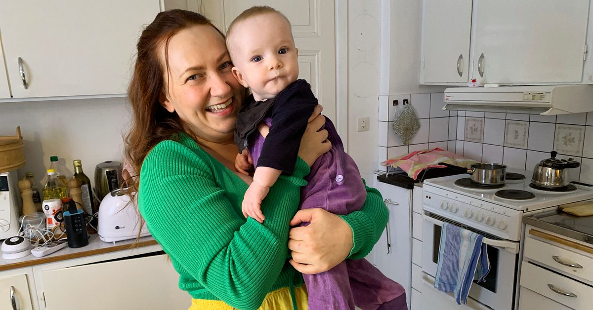 Sol Hanna Eriksson från Venjan skaffade barn på egen hand | SVT Nyheter