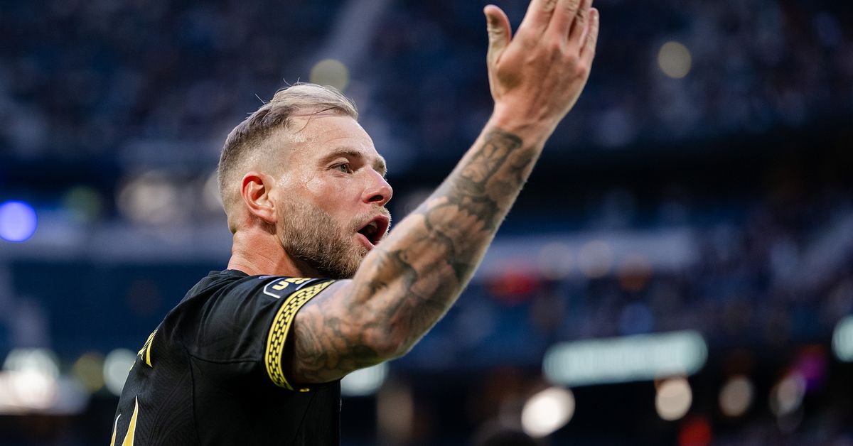 John Guidetti stor hjälte för AIK | SVT Nyheter