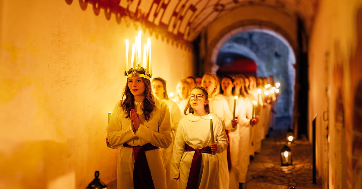 SVT:s luciatåg sänds i år från Kalmar slott | SVT Nyheter