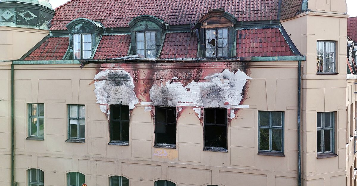 Dagen efter branden i Ungdomens hus i Uppsala: ”Utrymmet totalskadat” | SVT Nyheter