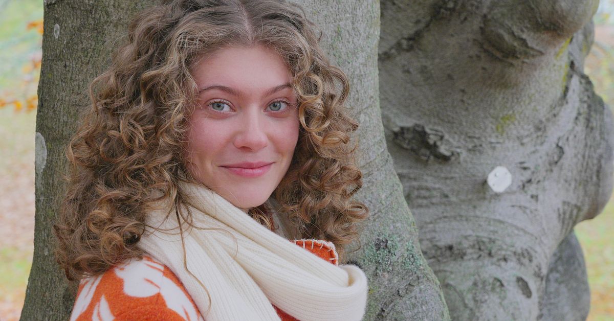 Thea, 21 år: ”Jag hindrades från att leva mitt liv när jag hade mens ...