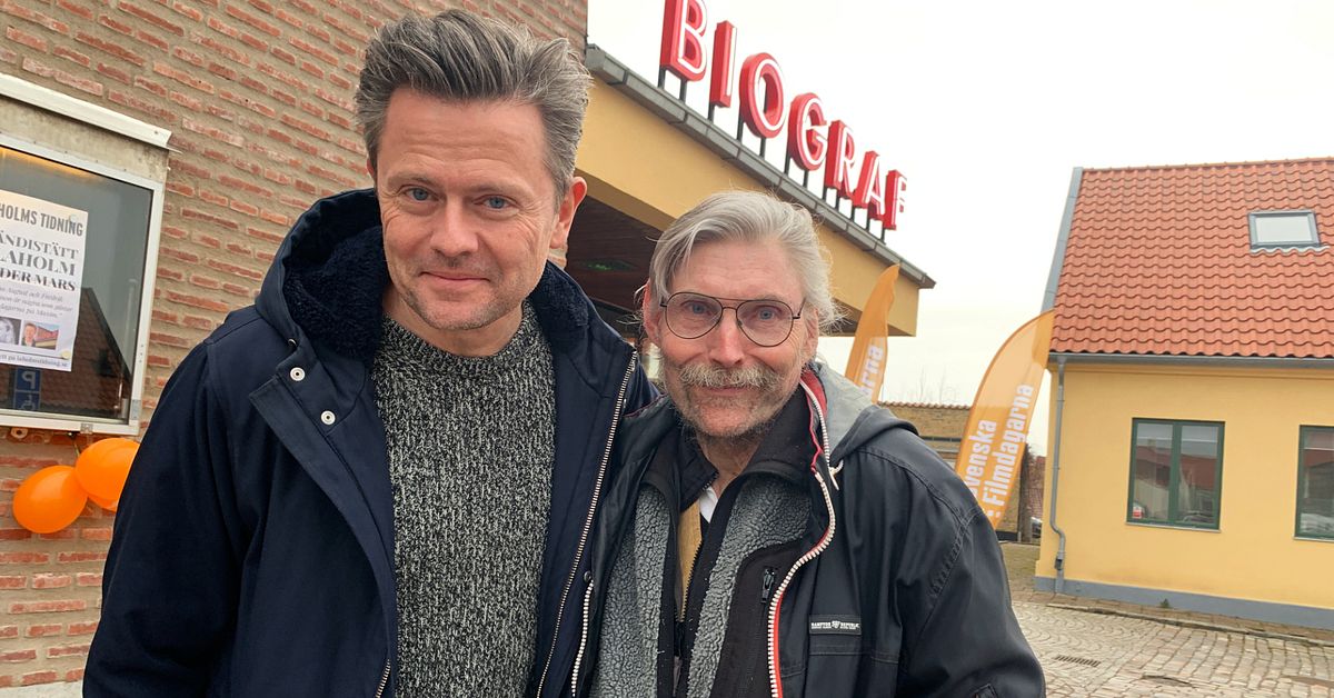 Här återförenas Lars med Fredrik Wikingsson på filmfestivalen i Laholm ...