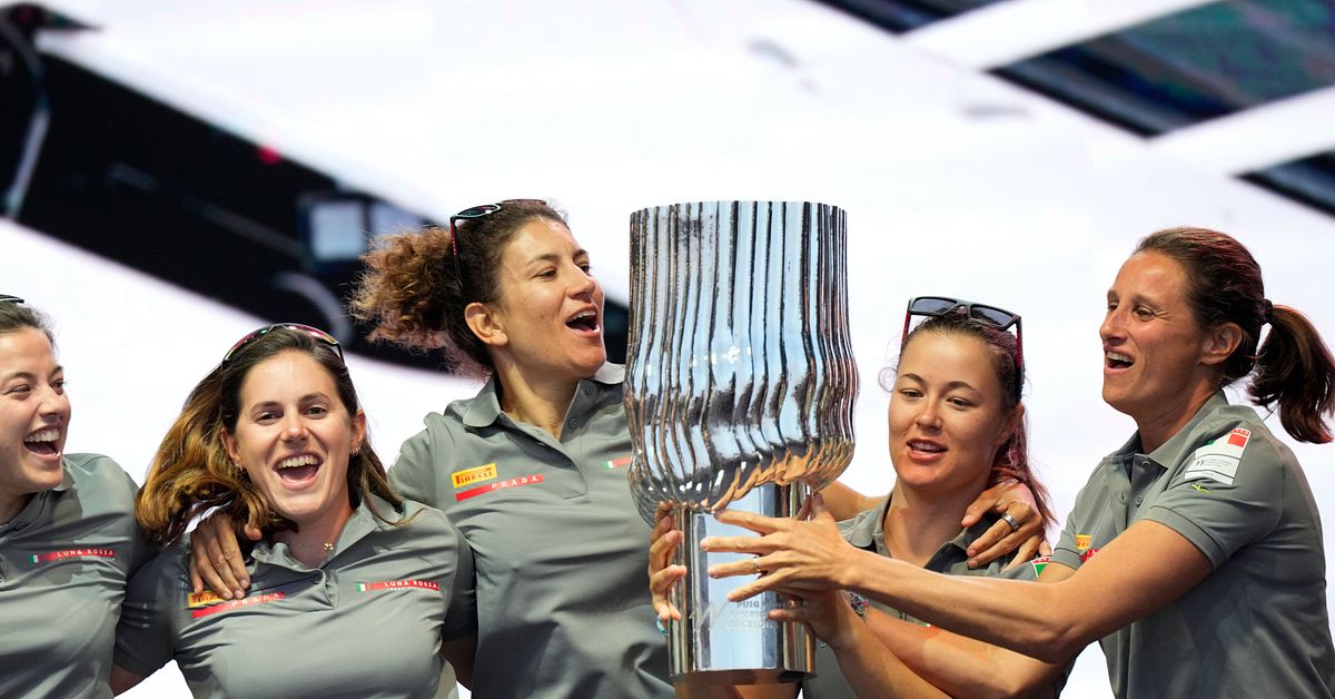 Segling: Italiensk seger första gången damerna seglade America´s Cup ...
