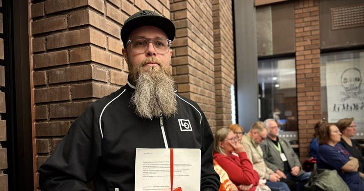 Här överlämnas 3000 namnunderskrifter till regionens politiker | SVT ...