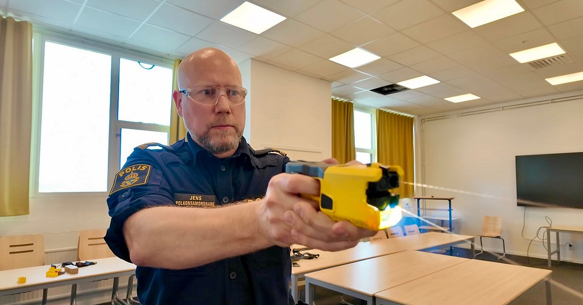 Nu får alla poliser tillgång till elchockvapen – ska fylla lucka mellan ...