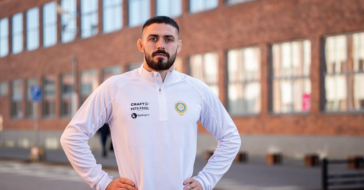 Alex Kessidis har gått upp 20 kilo på fyra år: ”Hälften av tränarna ...