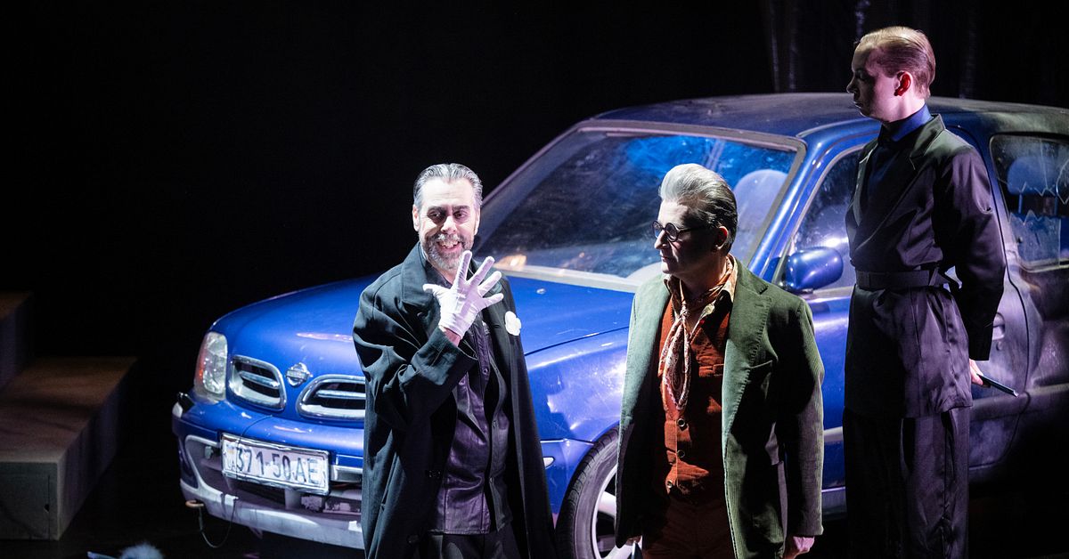 Recension: ”Bad roads” på Göteborgs stadsteater | SVT Nyheter