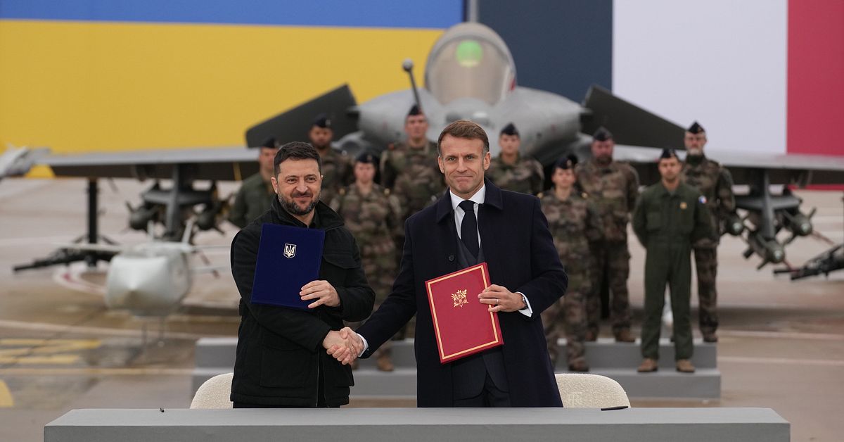 Ukraina vill köpa 100 stridsflygplan av Frankrike – Senaste nytt om ...