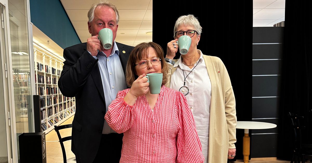 Kaffe med svar – Lisa frågar ut M och S om LSS i Varberg | SVT Nyheter