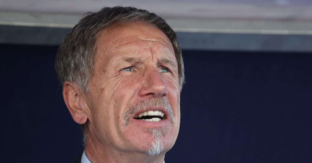 Stuart Baxter lämnar HIF | SVT Nyheter