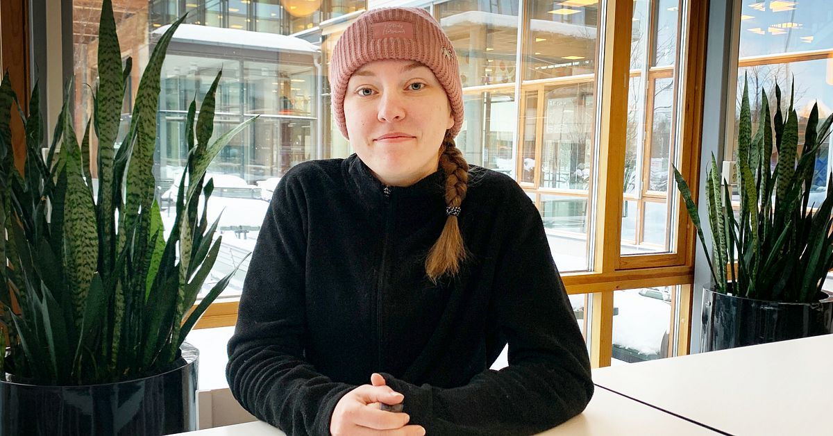Studenten Emma i Västerås om stressen: ”Jag blev utbränd på gymnasiet ...