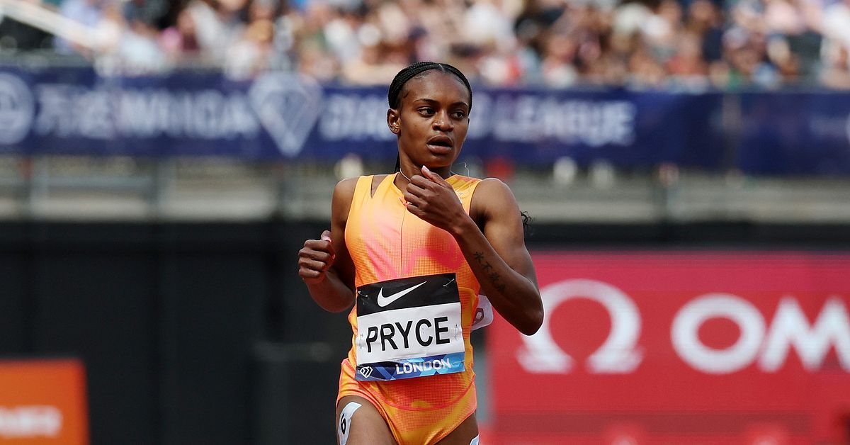 Här slår Nickisha Pryce världsårsbästa på 400 meter | SVT Nyheter