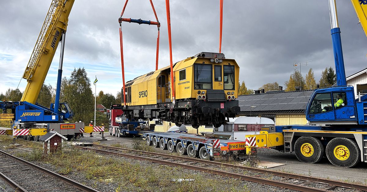 Efter stora raset i Norge – tåg flyttas med lastbil över fjället till ...