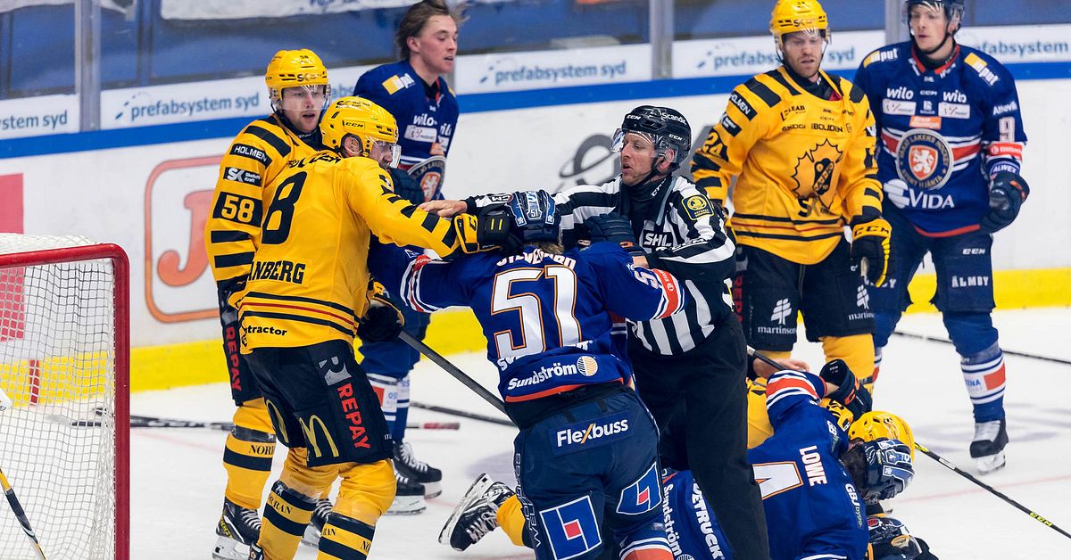 Ishockey: Växjö vann efter storbråket – matchstraff för Emil Sylvegård | SVT Sport
