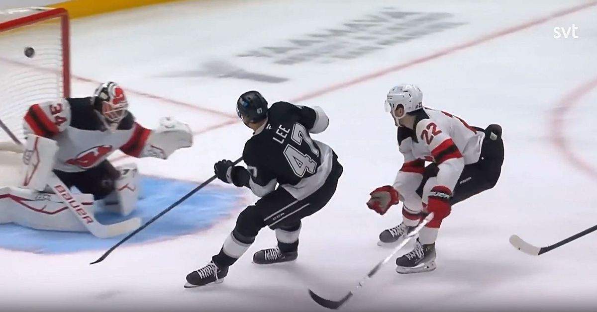 Hockey sur glace : Premier but en NHL du Suédois doldisen : "Un rêve" - Nouvelles Du Monde