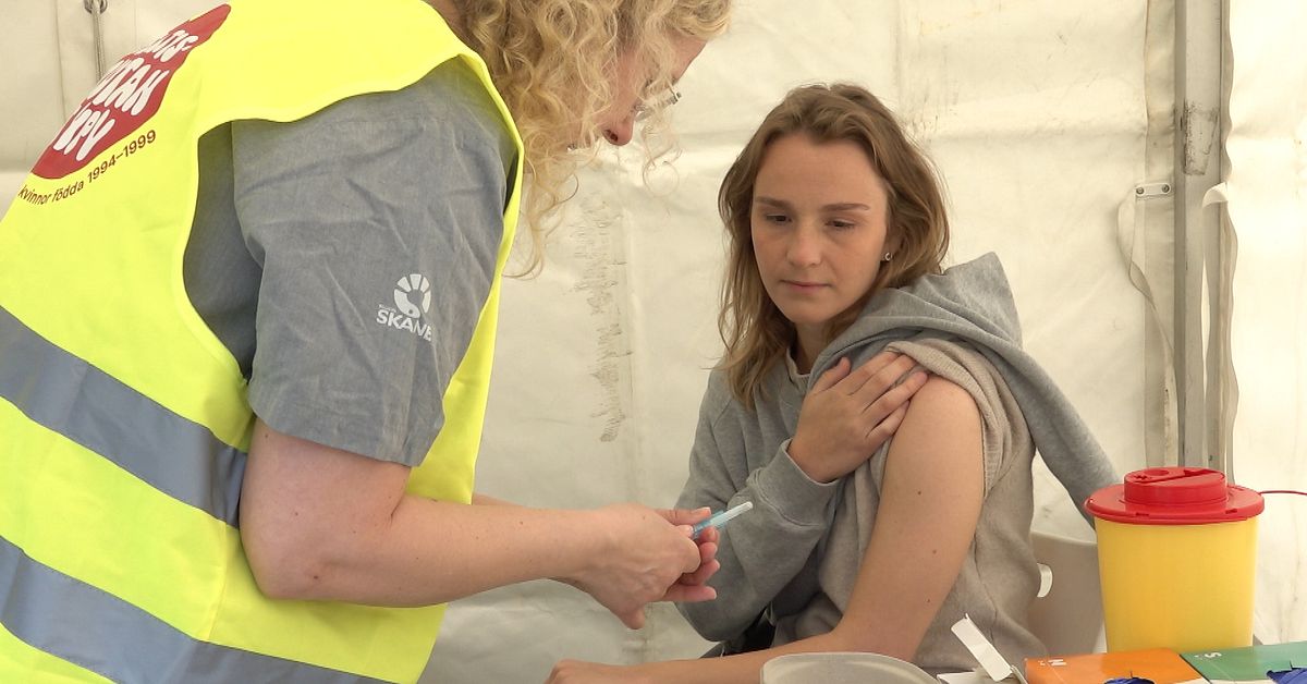 Sista rycket i Landskrona – drop-in tält ska locka fler ta vaccin | SVT ... Sista rycket i Landskrona – drop-in tält ska locka fler ta vaccin | SVT ...