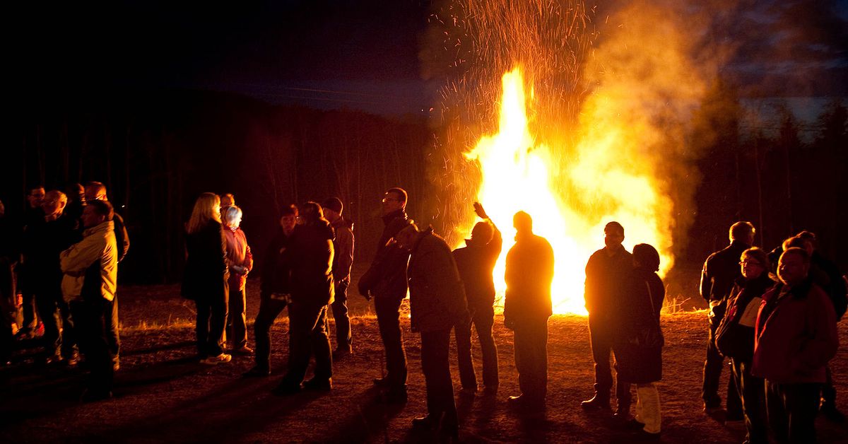 Brasor, sång och vårtal – här kan du fira valborg i Blekinge 2024 | SVT ...