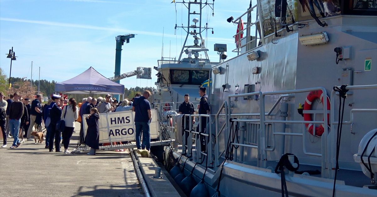 Här tar marinen över Nyköpings hamn | SVT Nyheter