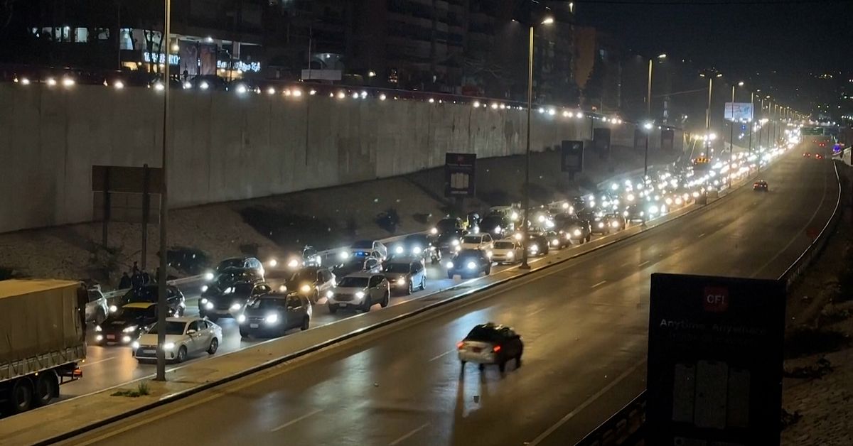 Långa bilköer när invånare lämnar södra Beirut – Senaste nytt om kriget ...