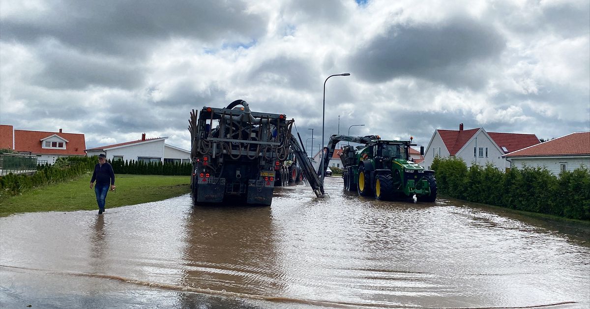 SMHI varnar: Skyfallsliknande regn drar in | SVT Nyheter