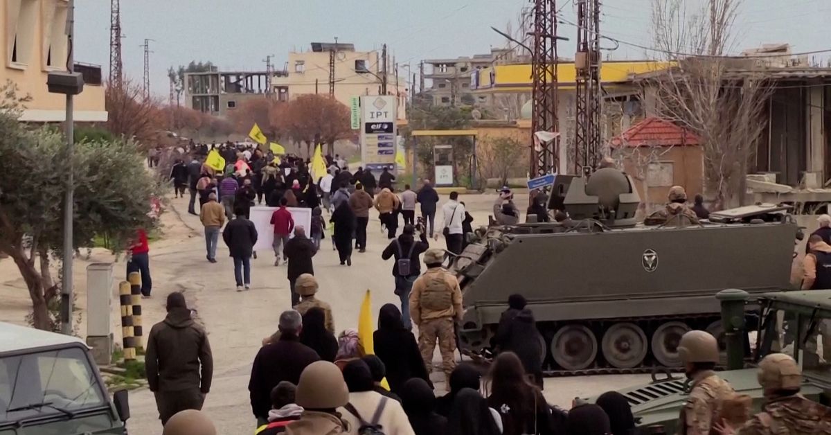 Återvändande libaneser beskjutna av israelisk militär i södra Libanon ...