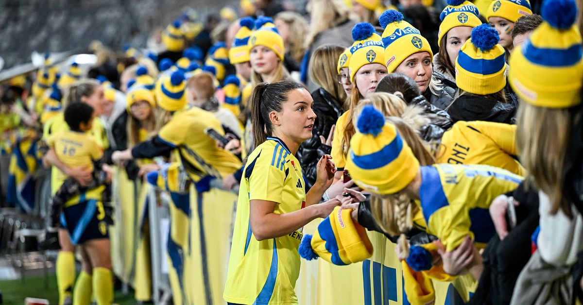Fotboll: Damlandslaget gör succé – men till högt miljöpris | SVT Sport