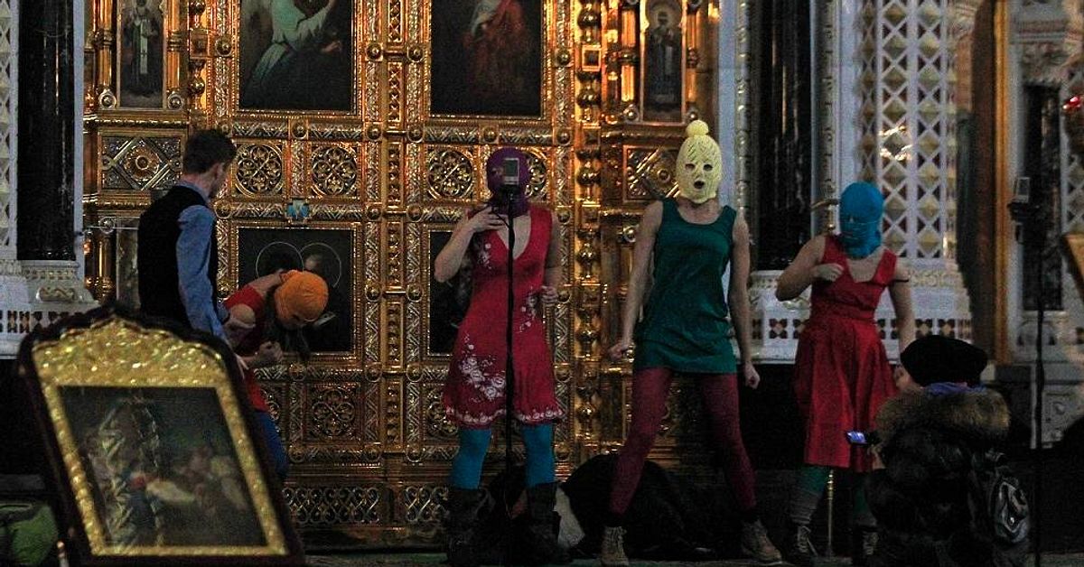 Patriarkal varning för feminism | SVT Nyheter