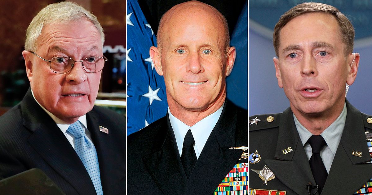 De pekas ut som Michael Flynns ersättare | SVT Nyheter