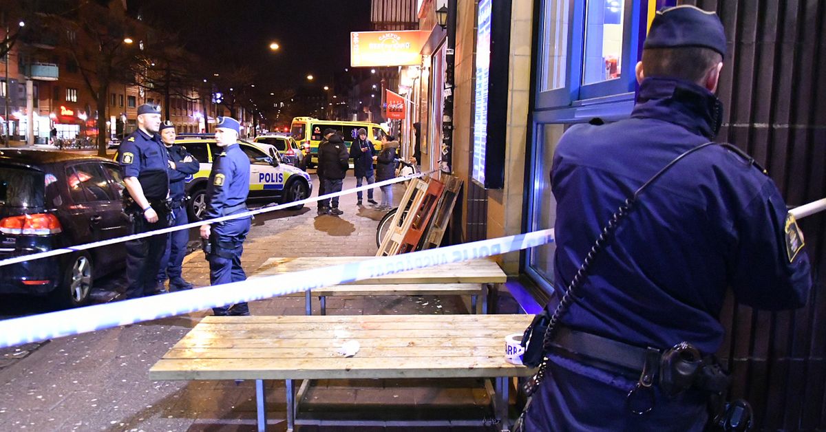 Man skadad vid rån i lägenhet i Malmö | SVT Nyheter