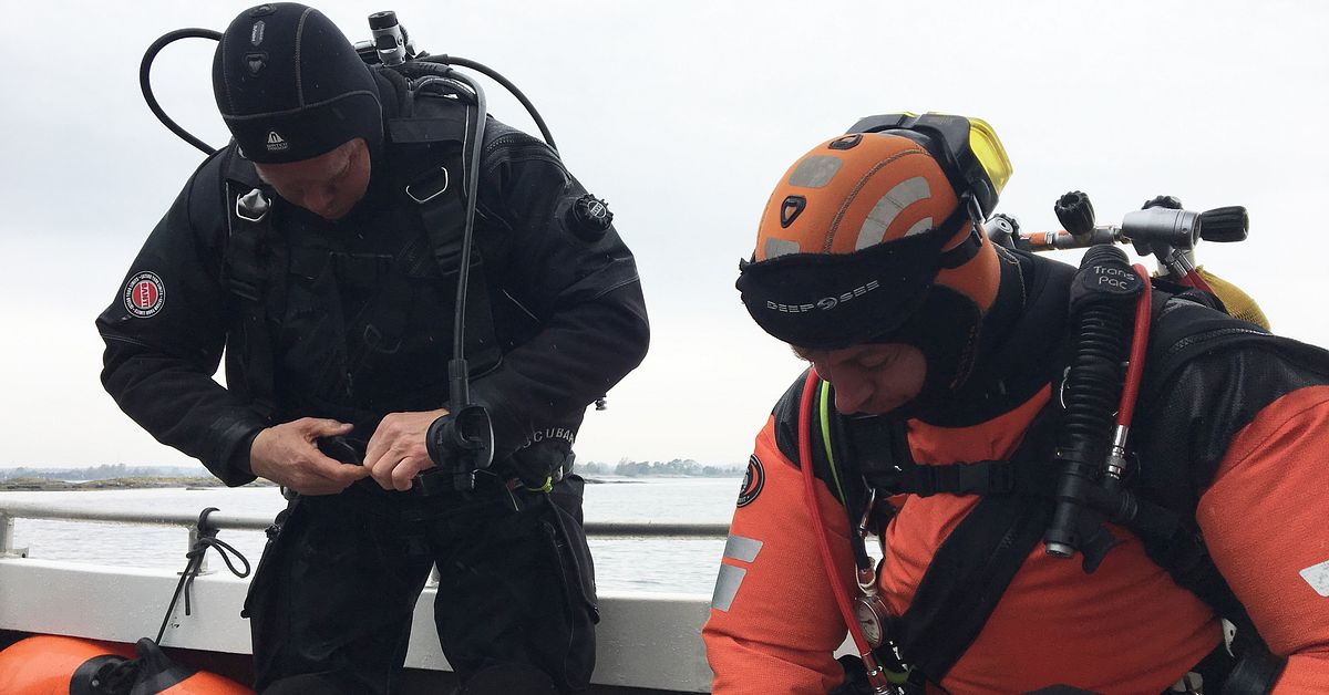 Hobbydykare hittade 200 år gamla vrak | SVT Nyheter