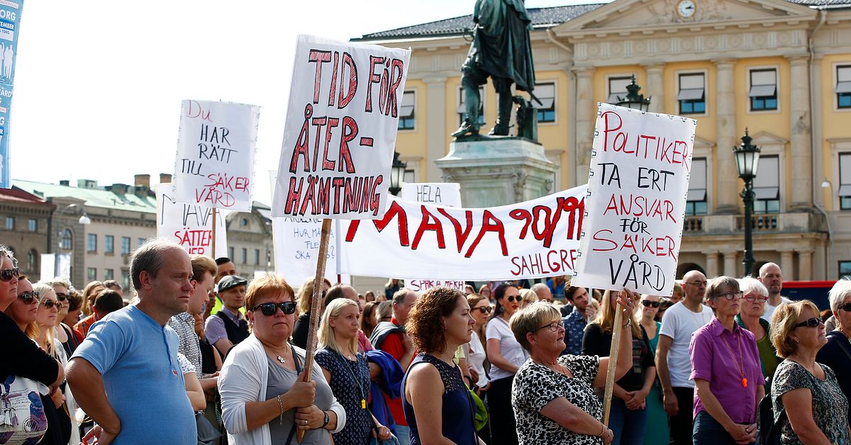 Analys Sd Riktar Väljarsikte Mot Kvinnor Inom Vården Svt Nyheter