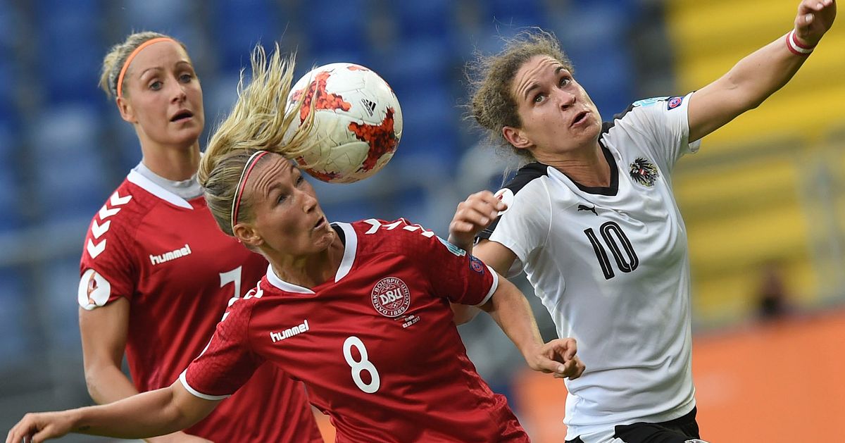 Fotboll: Danmark försöker rädda VM-kvalet | SVT Sport