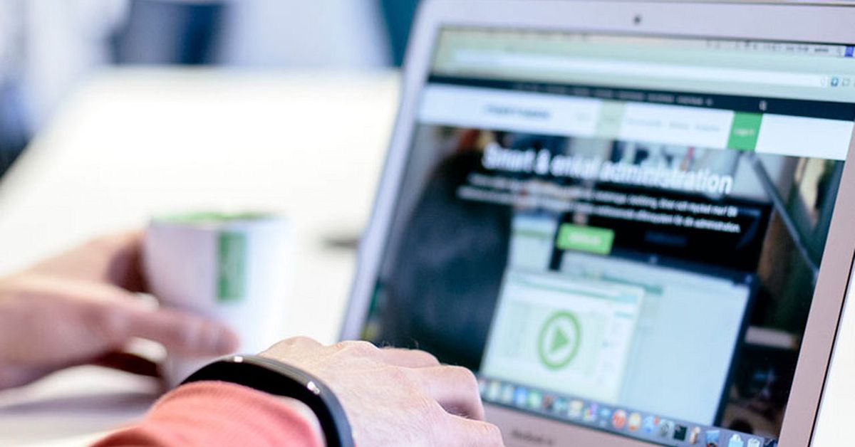 Misstänks för grovt insiderbrott – ombeds lämna Fortnox styrelse | SVT ...