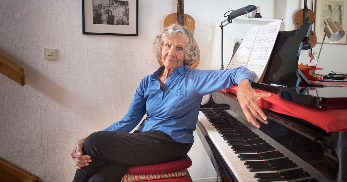 Gullan Bornemark fyller 90 år | SVT Nyheter