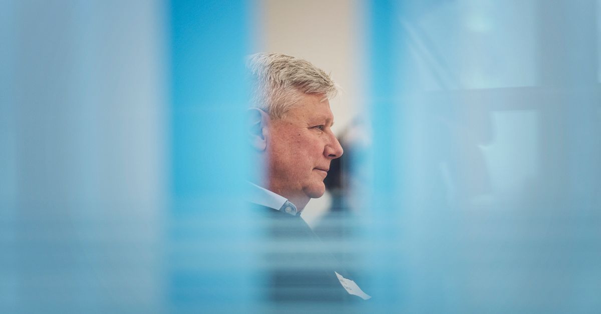 Lars Ohly får lämna Funktionsrätt Sverige | SVT Nyheter