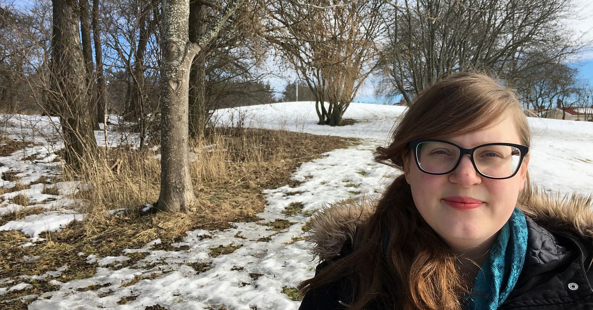 Emma har levt med sjukdomen i 20 år | SVT Nyheter